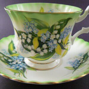 Royal Albert | Other | Royal Albert Bone China England Radiance Series ...